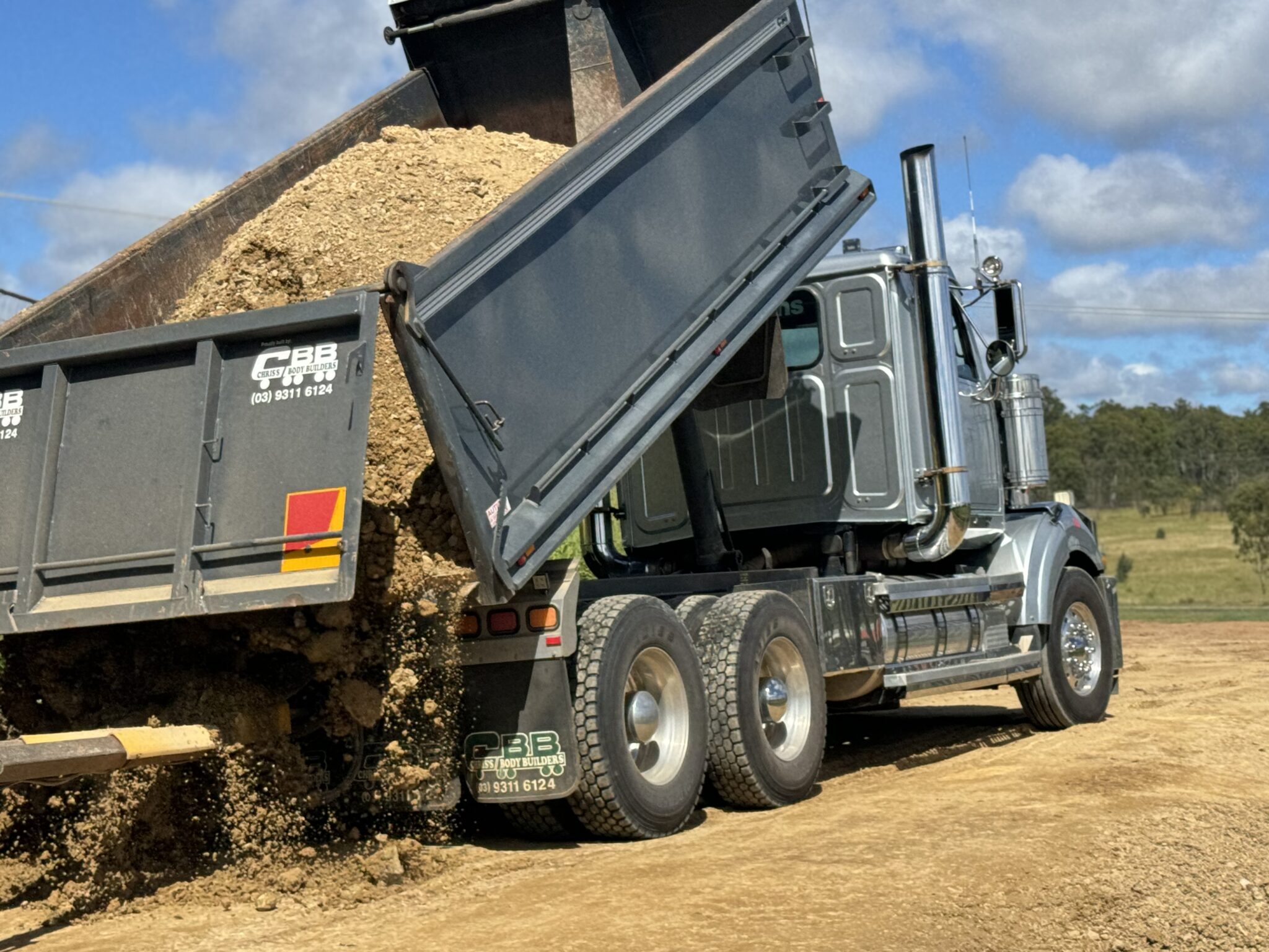 Haulage Services - Construction Material Deliveries & Debris Removal